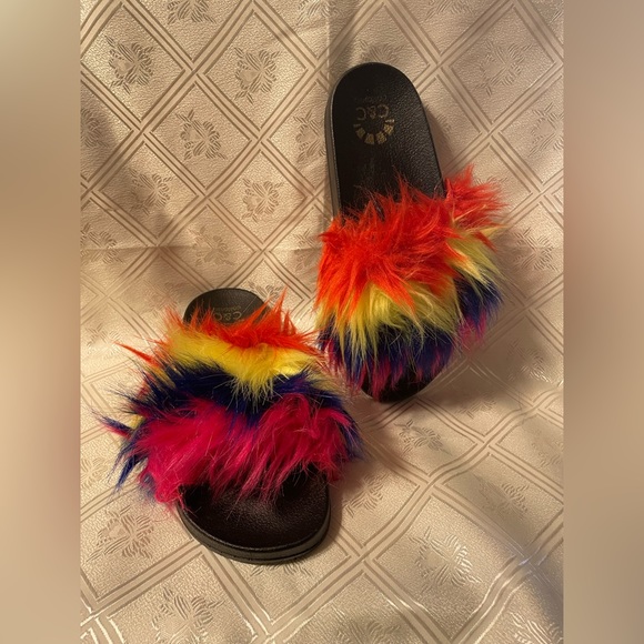 C&C California | Shoes | Cc California Furry Slides | Poshmark